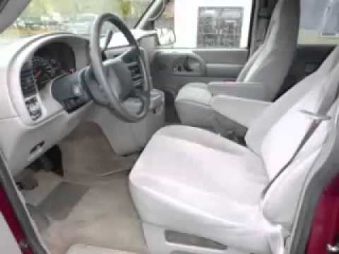 2003 GMC Safari in Gladstone OR