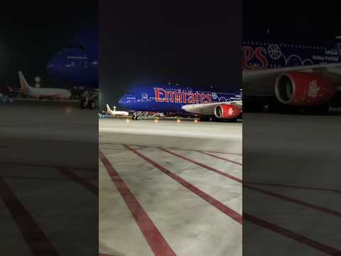 ek Emirates flight ✈️ tekup ground floor bangalore airport airindia airlines flight ✈️