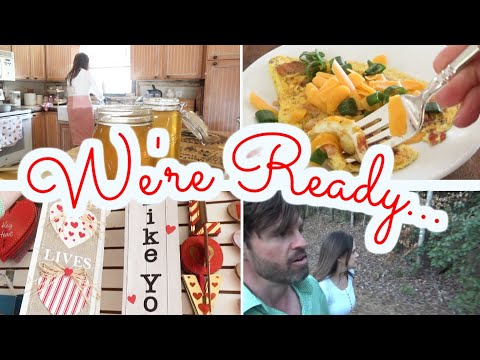 I thought it was Bigfoot...😂 Farmhouse Cooking & What's NEW at 💲 Dollar Tree