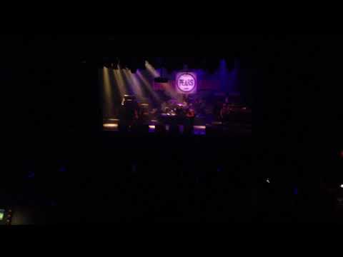 Pears - Victim To Be [LIVE at De Melkweg, The Netherlands]