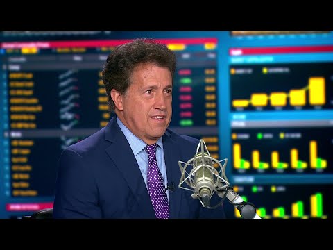 Pimco's Crescenzi Says 'Don't Reach So Much' on Yields