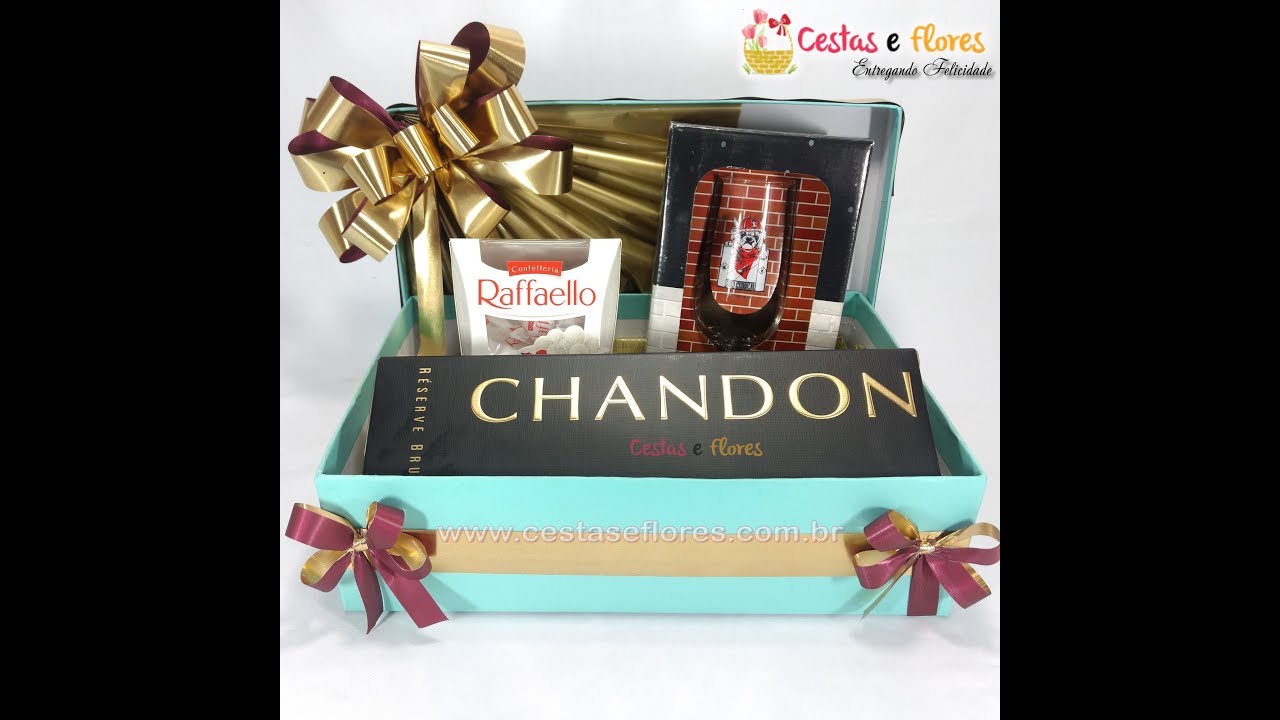 Cesta Festa Top CHANDON com RAFFAELLO e Taça De Permissão