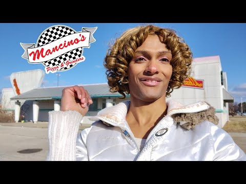 Mancino's Pizza & Grinders / Abandoned Restaurant - Mancino's Of Burton / Burton Michigan pizza shop