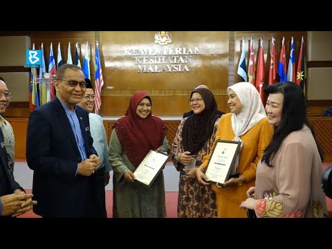 Bernama TV, radio receive MDA media awards for excellent commitment to promoting medical devices