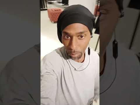 here's a clip from an episode of Designer19er out Shopping @ Saks 5th