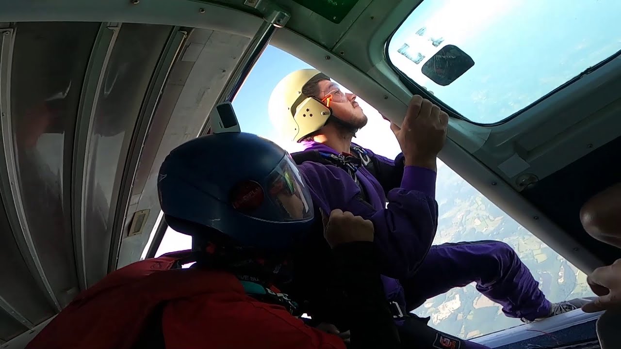 Dillon Paul - AFF Level 1 Skydive & Landing