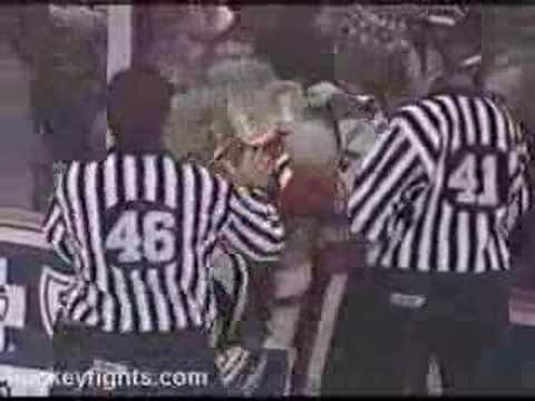 Bob Probert vs. Brendan Shanahan, December 12, 1996 - Chicago ...