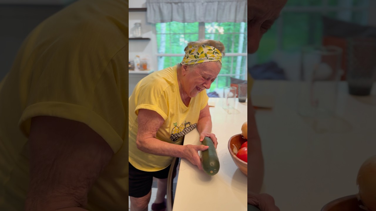 Just trying to get a nice photo of granny but she’s being a silly girl #badgranny #granfluencer