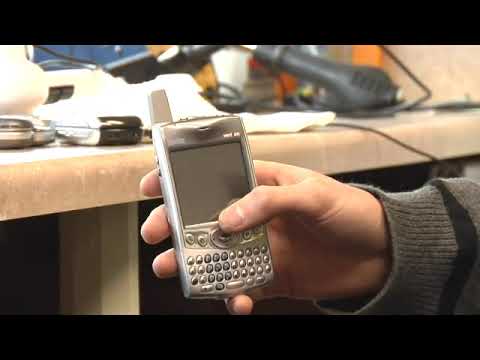 What Is a Smartphone?