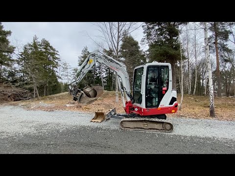 Köp Grävmaskin Takeuchi TB225 på Klaravik