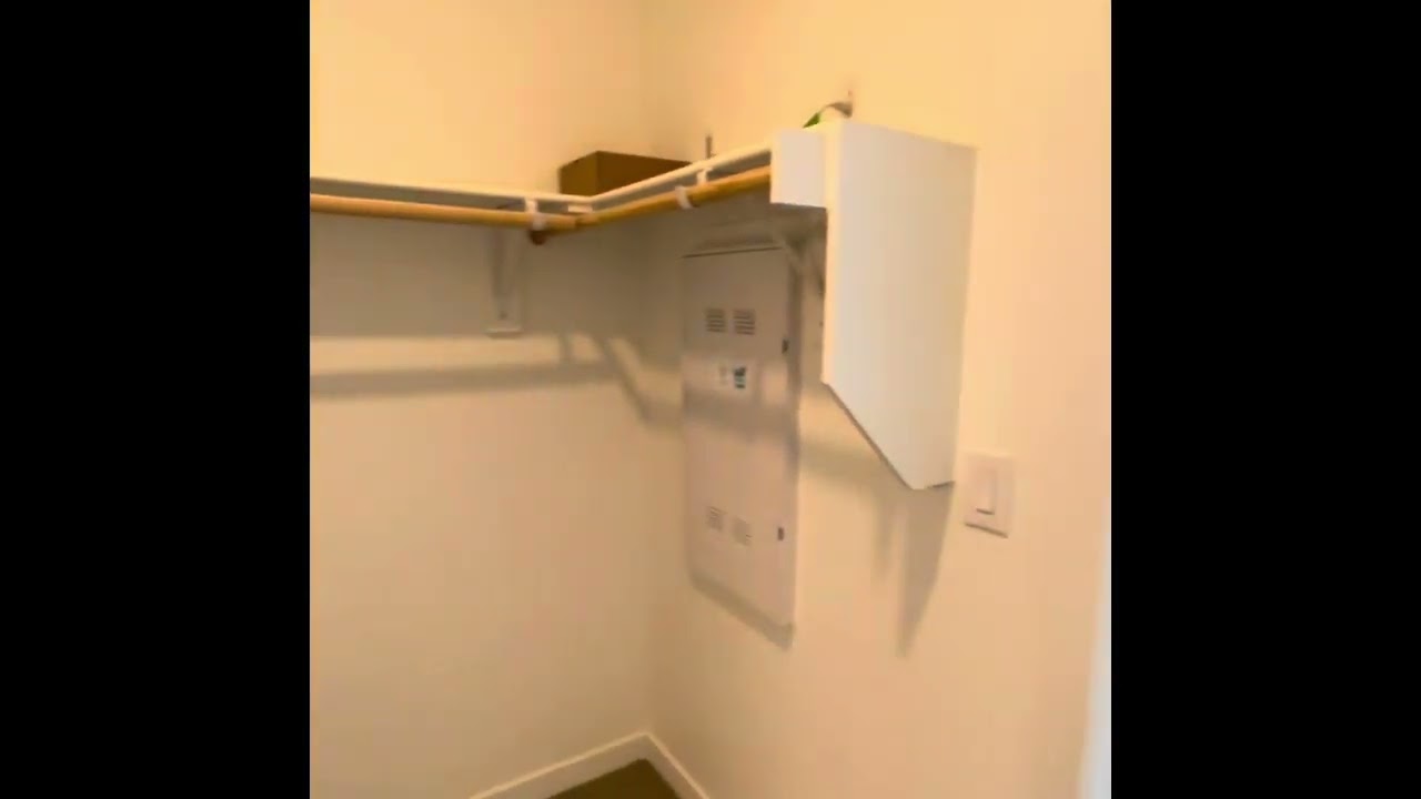 A1 Floorplan 1 bed/1 bath 624sqft.