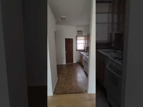 848 N 22nd St #1F