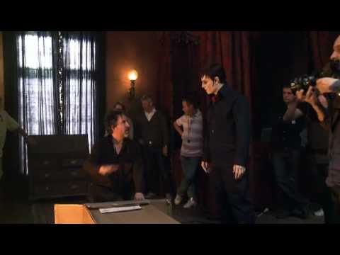Dark Shadows Featurette - Johnny Depp & Tim Burton