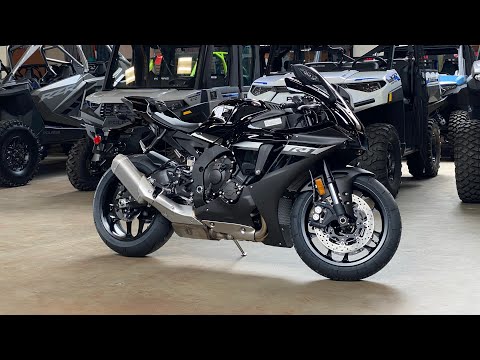 New 2024 Yamaha YZF-R1 Motorcycle For Sale In Bellflower, CA