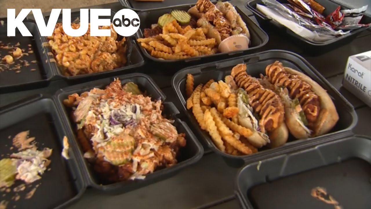 Bussin'Buns offers Nashville-style chicken in Austin | Foodie Friday
