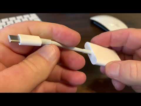 Apple USB-C to SD Card Reader