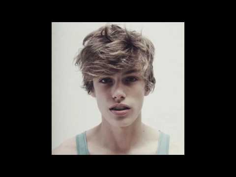Skater Haircuts For Guys