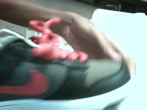 Nike sb atom red