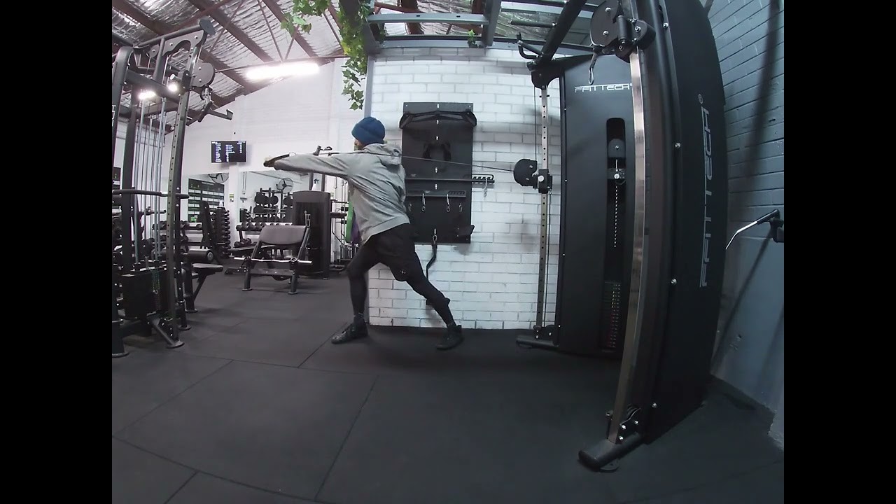 Cable Machine: Pull, Rotate, Press