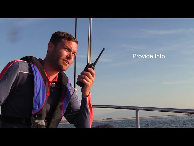WEST MARINE VHF160 Floating 6W Handheld VHF Radio