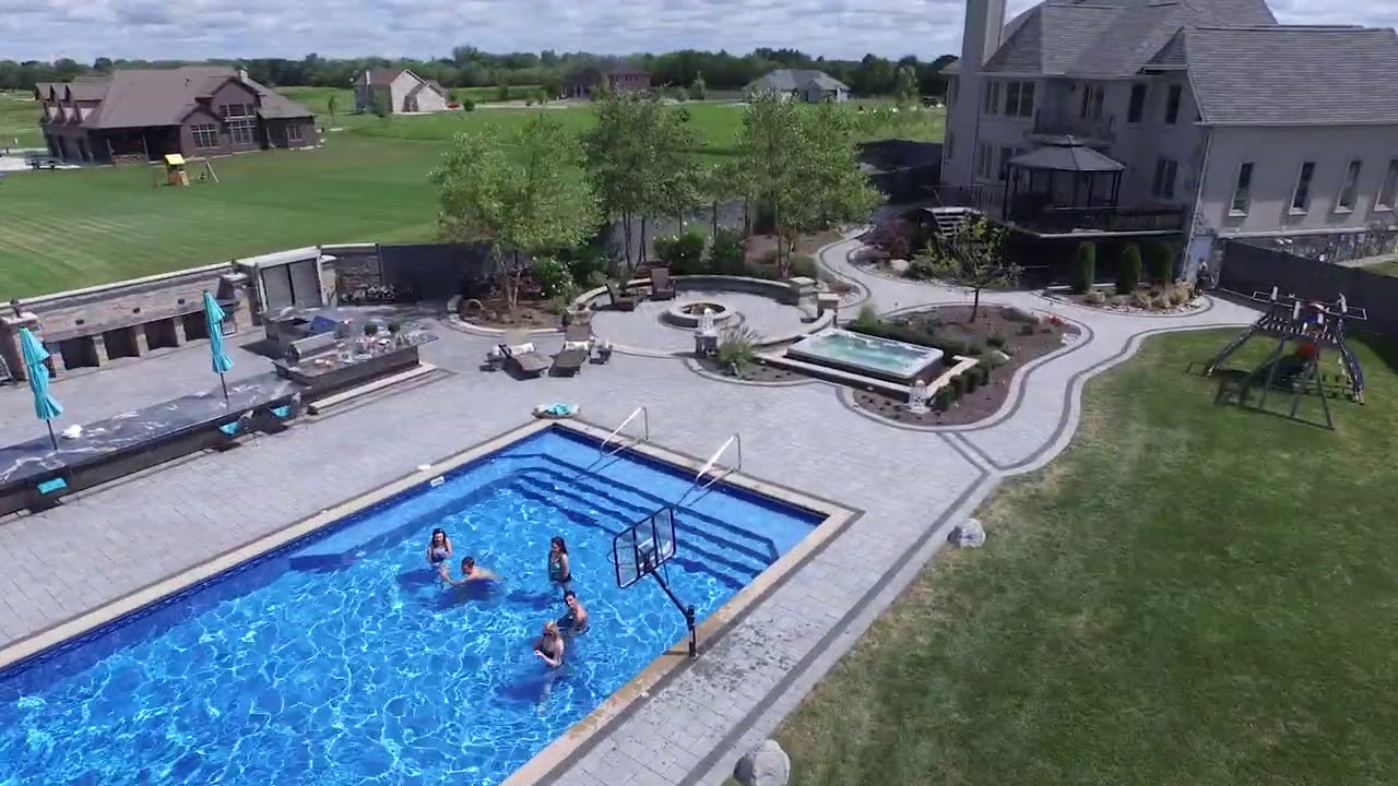 Landscape Creations Presents Unilock Richcliff® Pavers