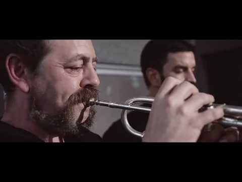 John Packer JP163 Key of Bb/F Compensating French Horn | Reverb