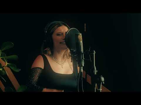Lola Castro - AÚN TE QUIERO (En Vivo Desde Vibras TMC)#NaceUnArtista2025