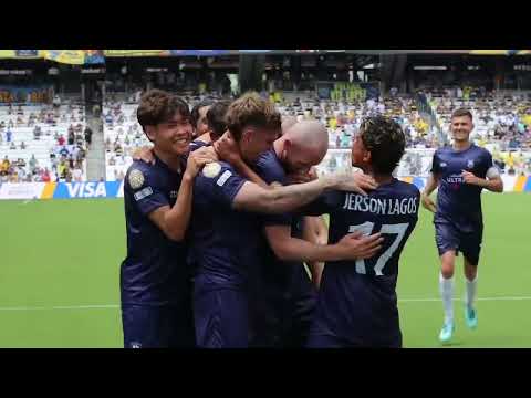 Christian Gray equalised for Auckland City FC in the the FIFA Club World Cup against Boca Juniors