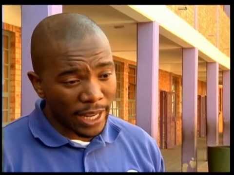 Gauteng DA councillors fix schools in Alexandra