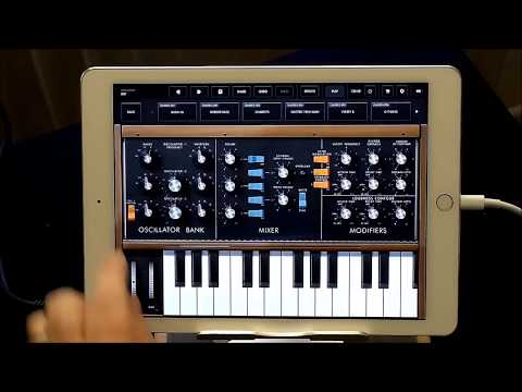 MINIMOOG MODEL D - Let's Make A Mellow 1970s PINK FLOYD Style Lead ...
