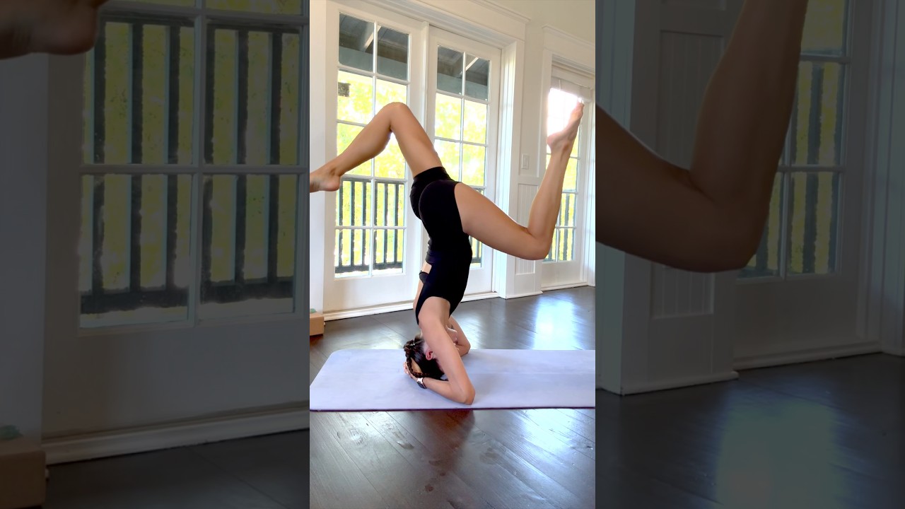 Headstand Tips for Beginners 👆 #yoga #shorts