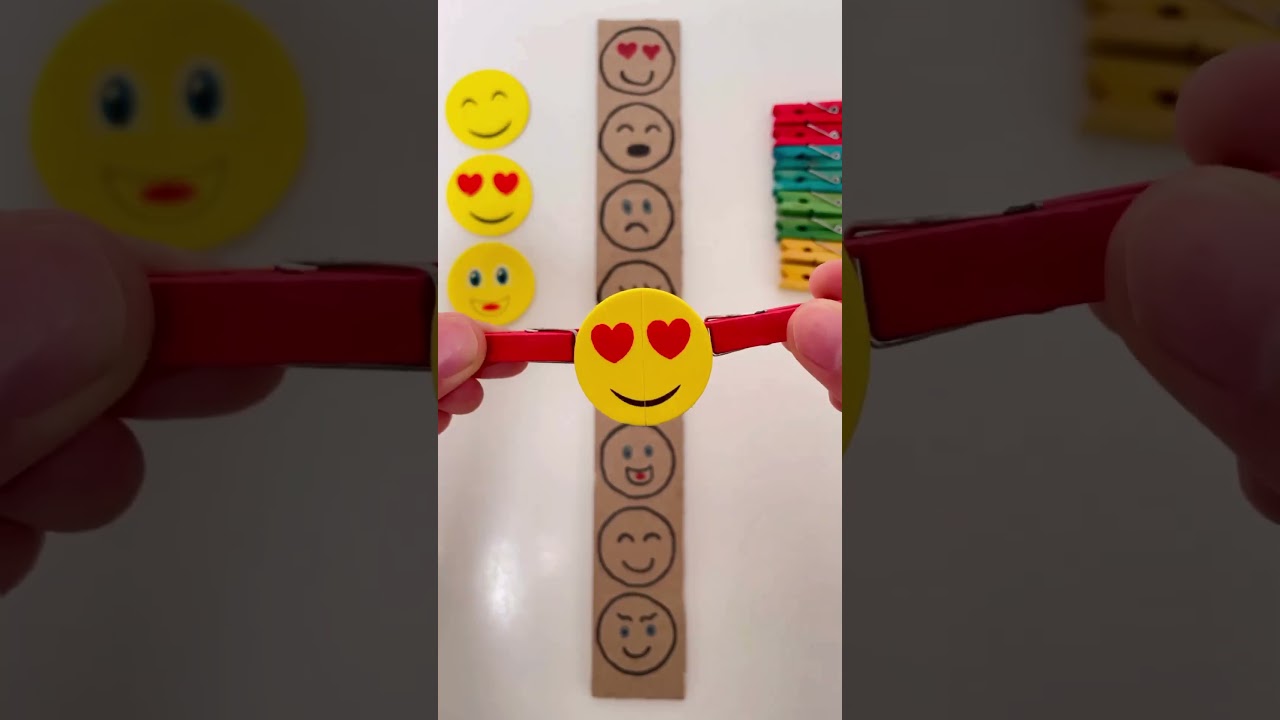 Such a fun diy activity for different emotions😍☹️🙂 #kidsactivityideas #diycrafts #readingbooks