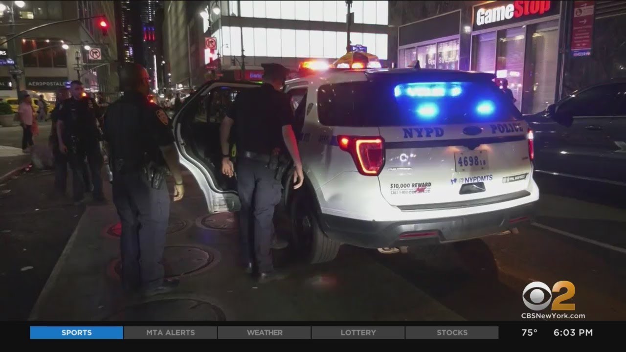 Man stabbed in Midtown in unprovoked attack