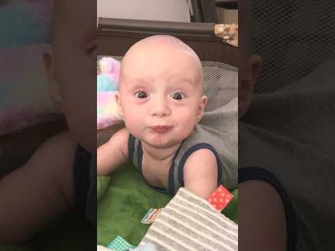 HE MAKES THE BEST FACES???????? #itsallknee #baby #babyshorts #cutebaby #trending #cute #babyboy #shorts