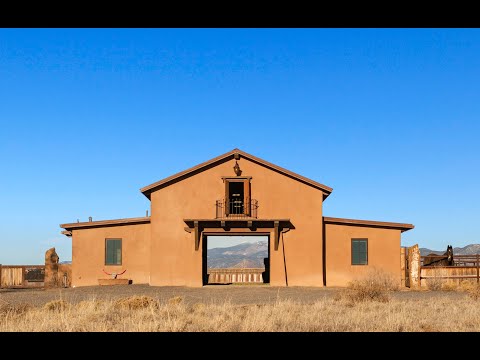 Horse Property For Sale - 213 Calle Galisteo Santa Fe, NM 87508