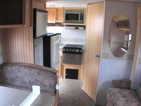 2006 R-Vision Tail Bay 23 Travel trailer