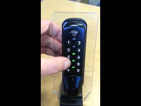 CHANGE USER CODE DIGITAL