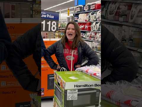 Getting people to scream in public pt 21