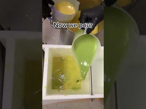 Making Natural Bar Soap with Hudson Valley Skin Care