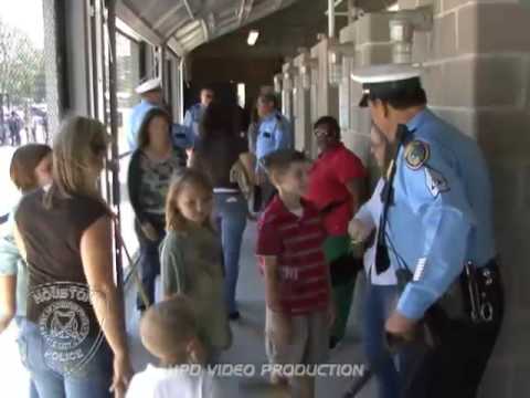 HPD Mounted Patrol and K9 Units move into new facility (Houston Police Department)