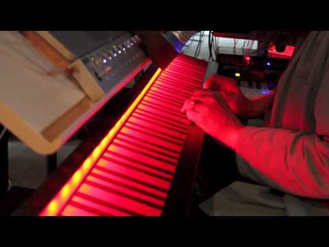 Synth Jam On The Haken Continuum – Synthtopia