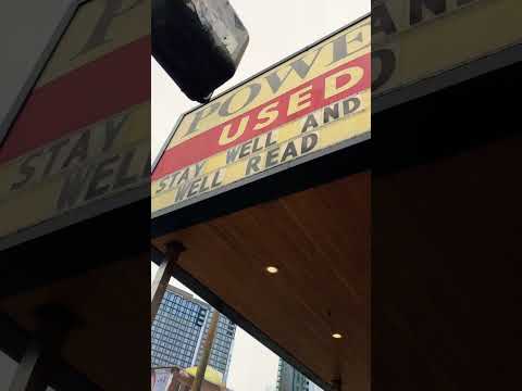 World’s Largest Independent Bookstore #portlandoregon #travelshorts