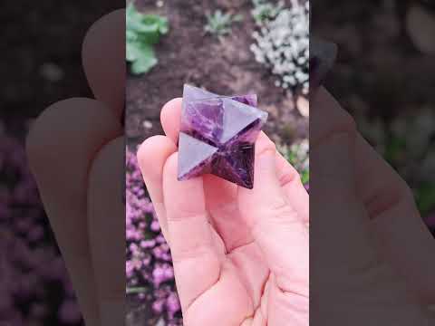 AMETHYST Crystal Benefits, Meaning & Healing Properties #crystalhealing