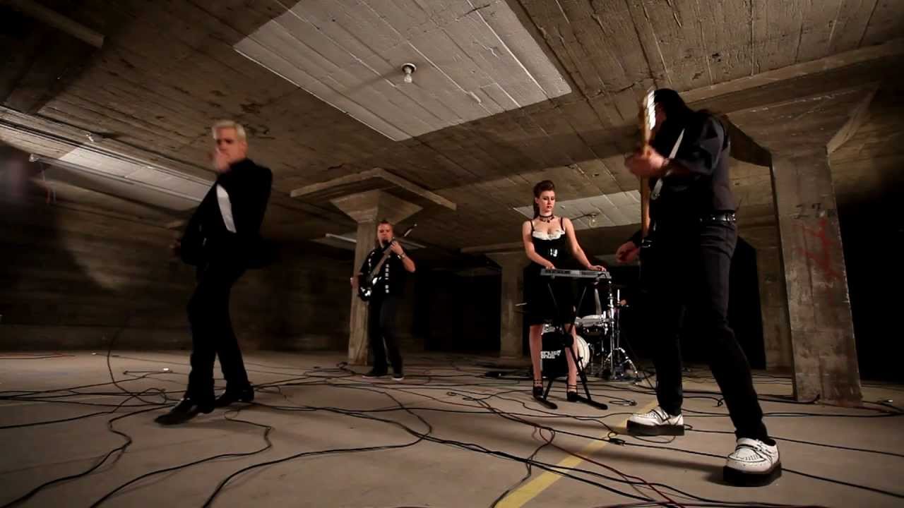 Vertigo Venus - Everybody Down