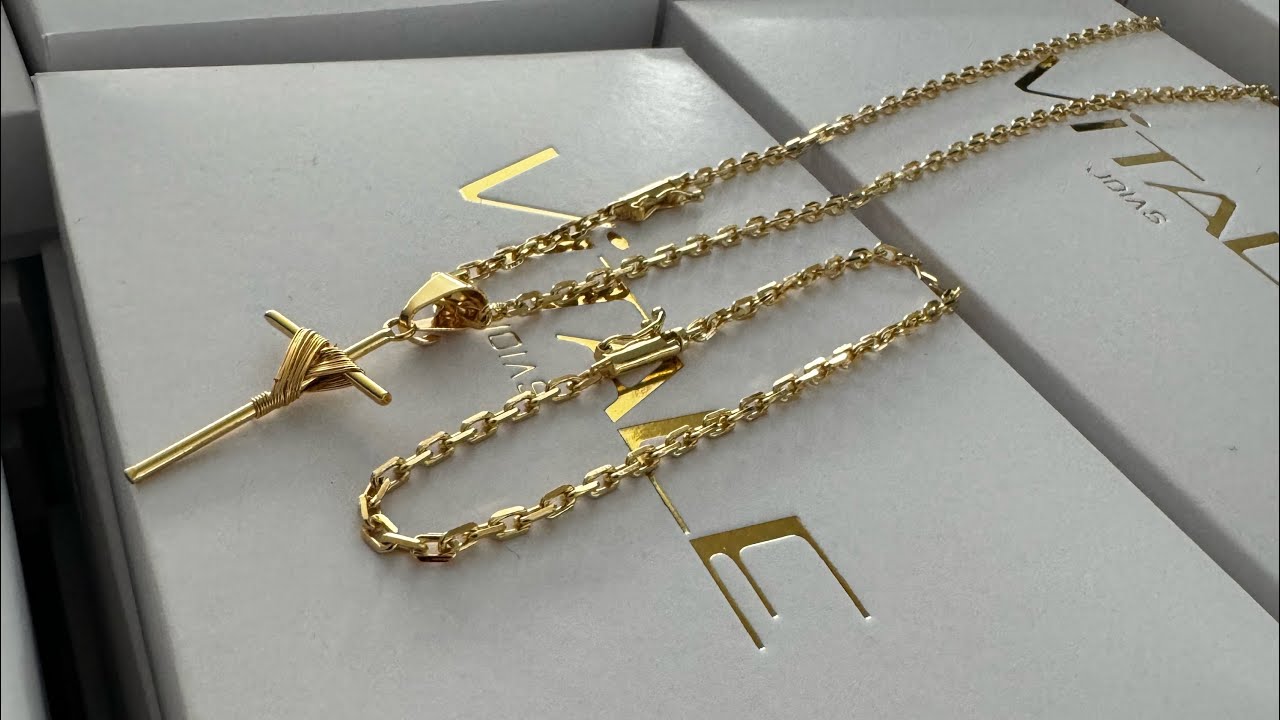 Kit Corrente e Pulseira Cadeado 3mm + Pingente Cruz Amarrada Banhada a Ouro | VITALE JOIAS