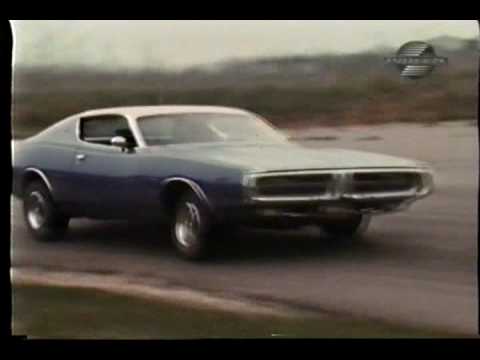1971 Charger SE 440 - vintage road test