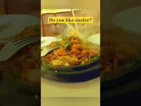 Hongkong Chicken sizzler đ„ #sizzlers #chickensizzler #shorts #viral #food
