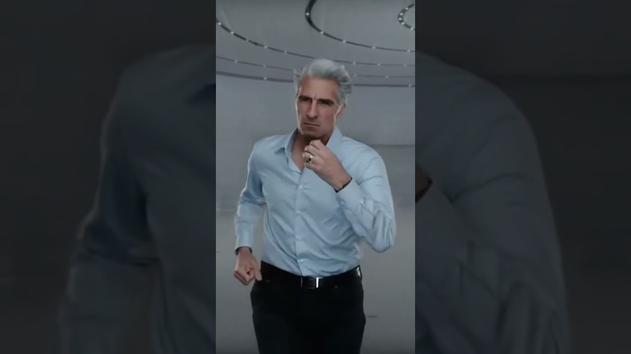 Craig Federighi running scene WWDC2022
