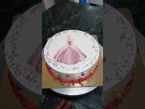 Barbie print cake π₯§π₯§π₯§πππ