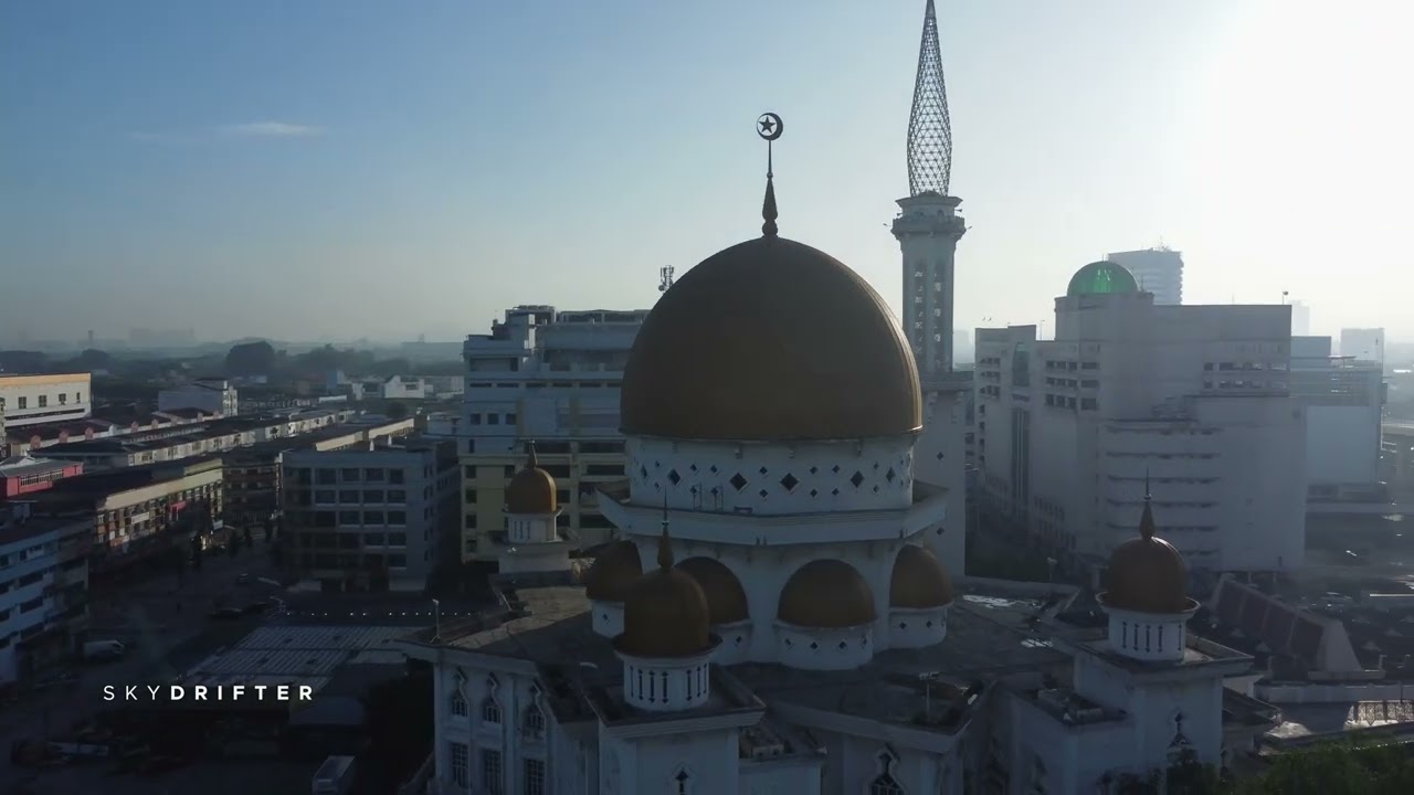 Masjid Bandar Diraja Klang - Breathtaking cinematic 4K video - DJI Mini 2